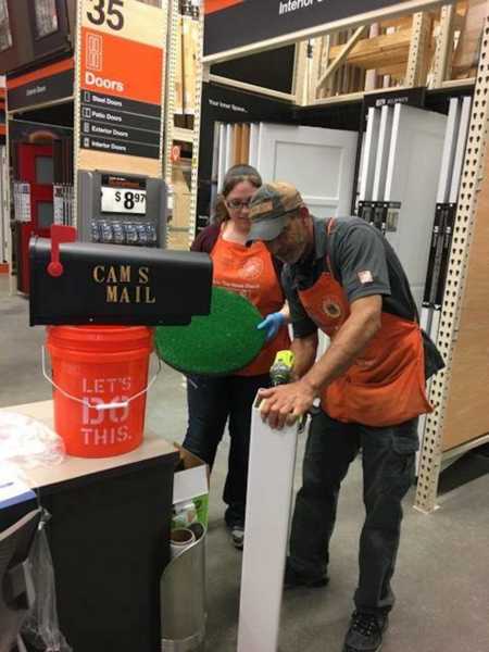 ‘I looked like an idiot pushing the cart, crying like a baby!’ 2 ...