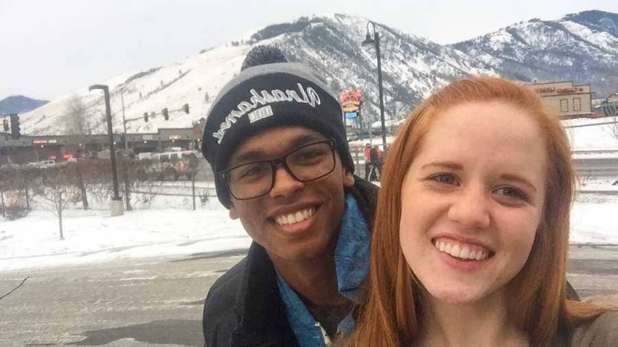 ‘You’re going to regret this.’ Getting married at 19 was not trendy ...