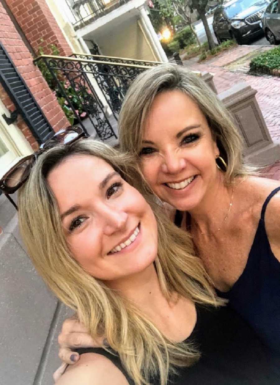 ‘I tapped him on the shoulder. ‘Jay, wake up. Can you turn on the light ...