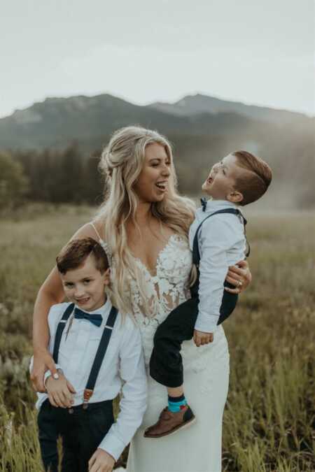 ‘it Was Important They Knew I Was Honored To Officially Be Their Stepmom Woman Shares Vows 
