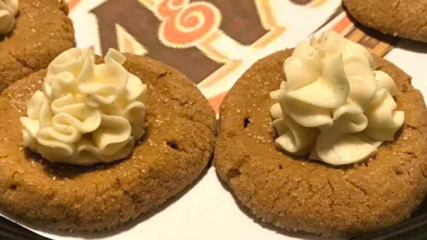 Delicious Root Beer Float Cookies With Buttercream Frosting – Love What ...